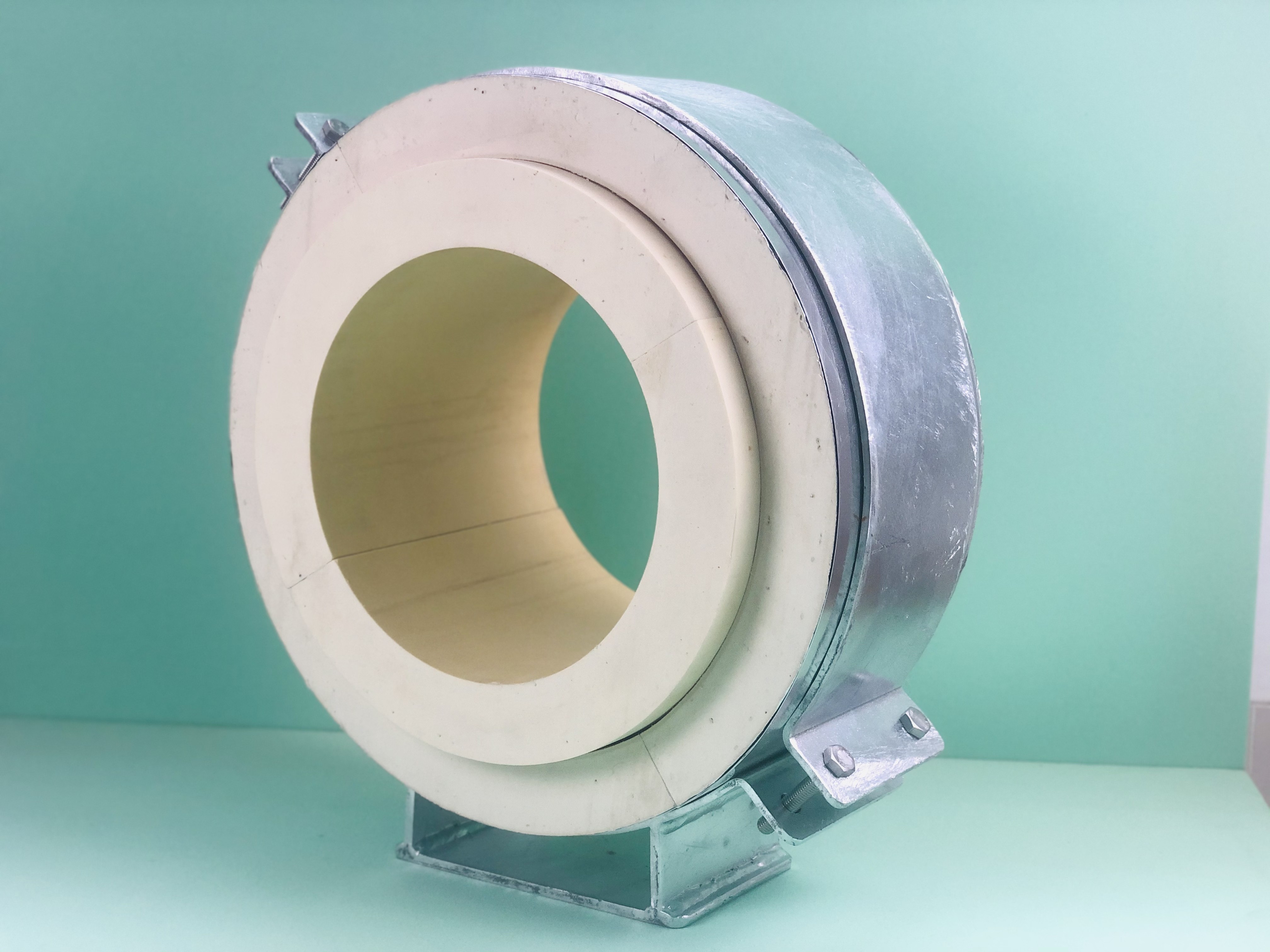 Pipe Insulation Supports Anti Vibration Pipe Supports With Two Vertical ...