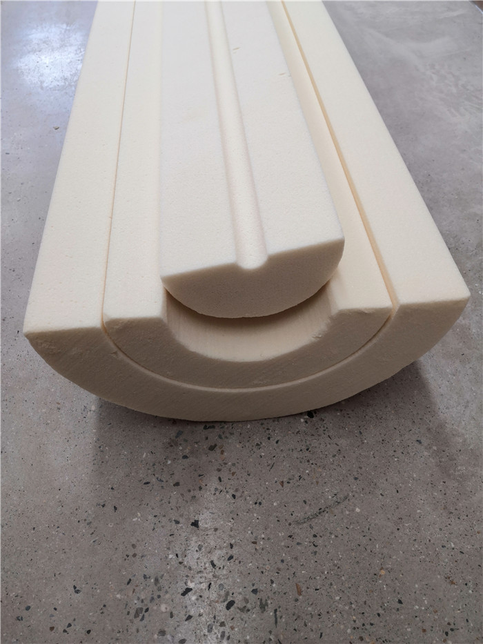 Flame Resistant Polyisocyanurate Foam Pipe Insulation Easy Cutting 40kg ...
